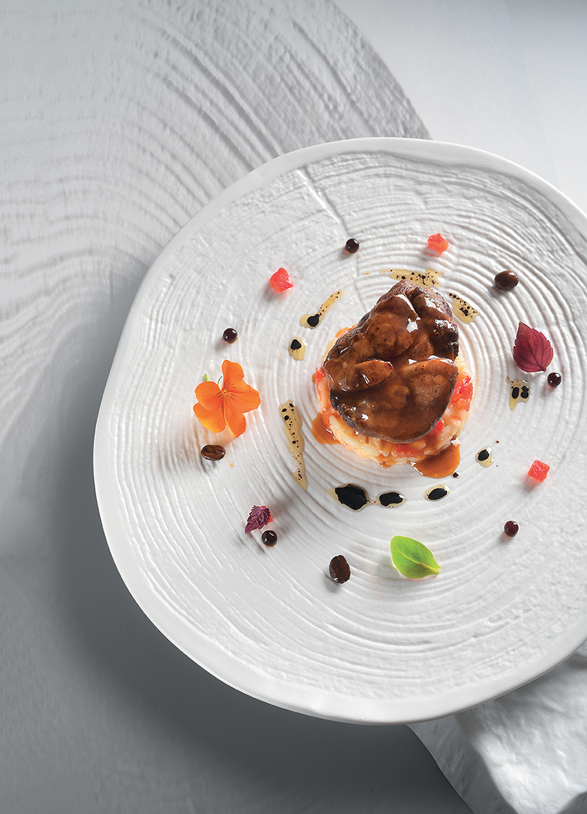 Ris de veau glacé au café, risotto au parmesan et vinaigrette au marc ...